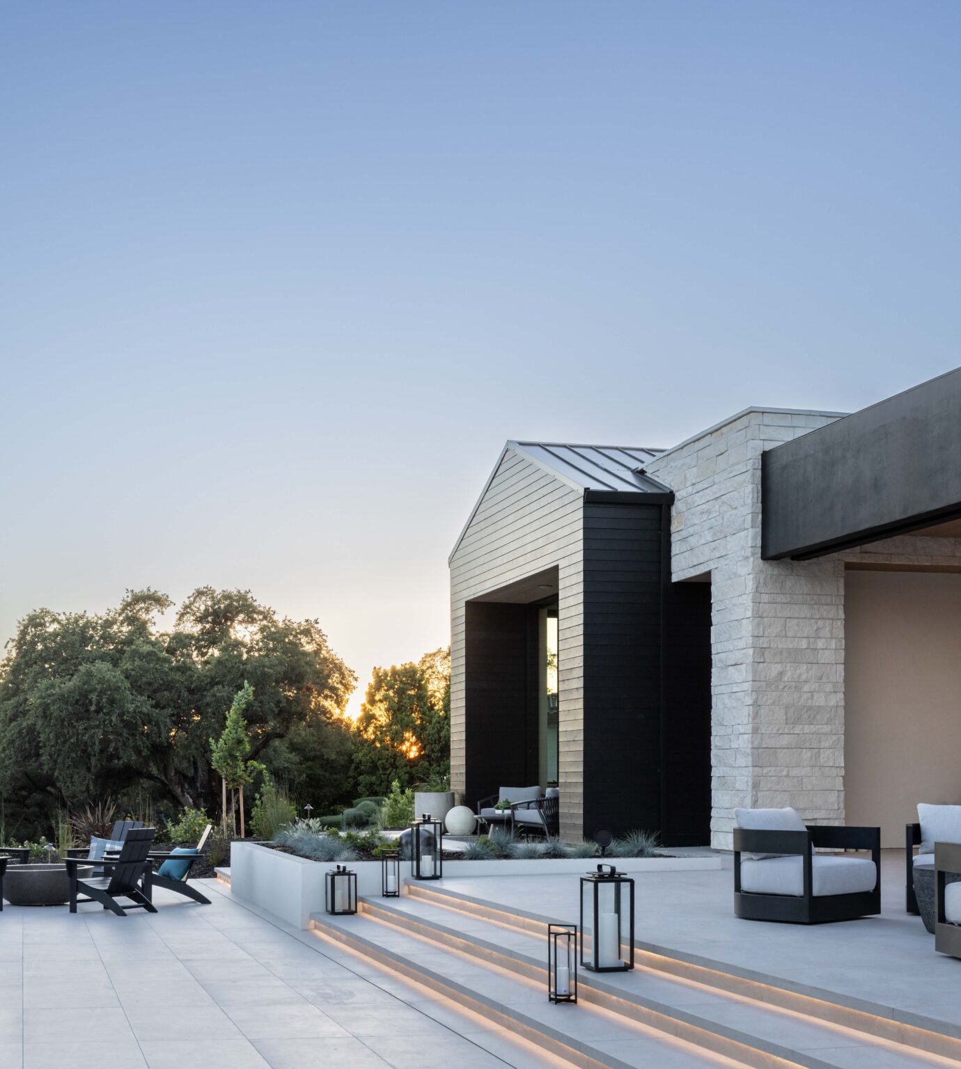 Rua Esperanza: A Fusion of Modern Elegance & Sustainability with ...